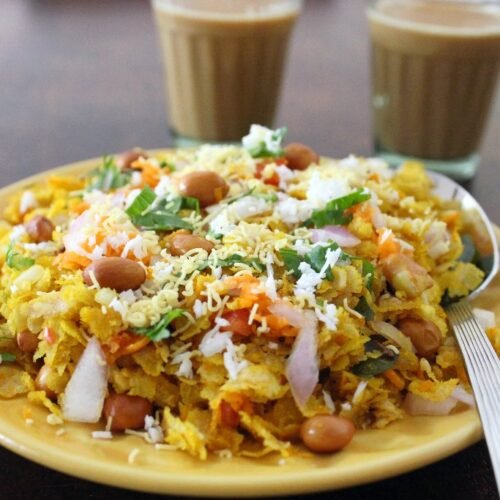 Dadpe Pohe Recipe (Maharashtrian Poha) – FoodWiki