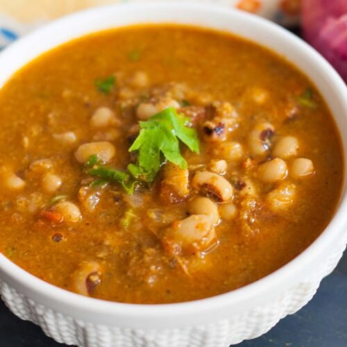 Maharashtrian Chavali Chi Usal Recipe – Black Eyed Peas Curry – FoodWiki