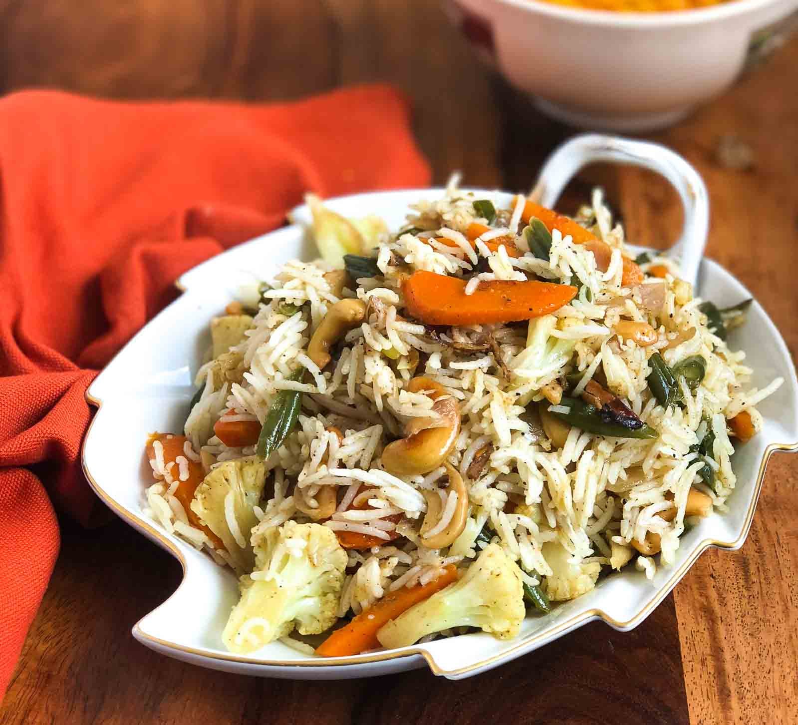 Maharashtrian Masale Baath Recipe – Spicy Vegetable Rice with Goda ...