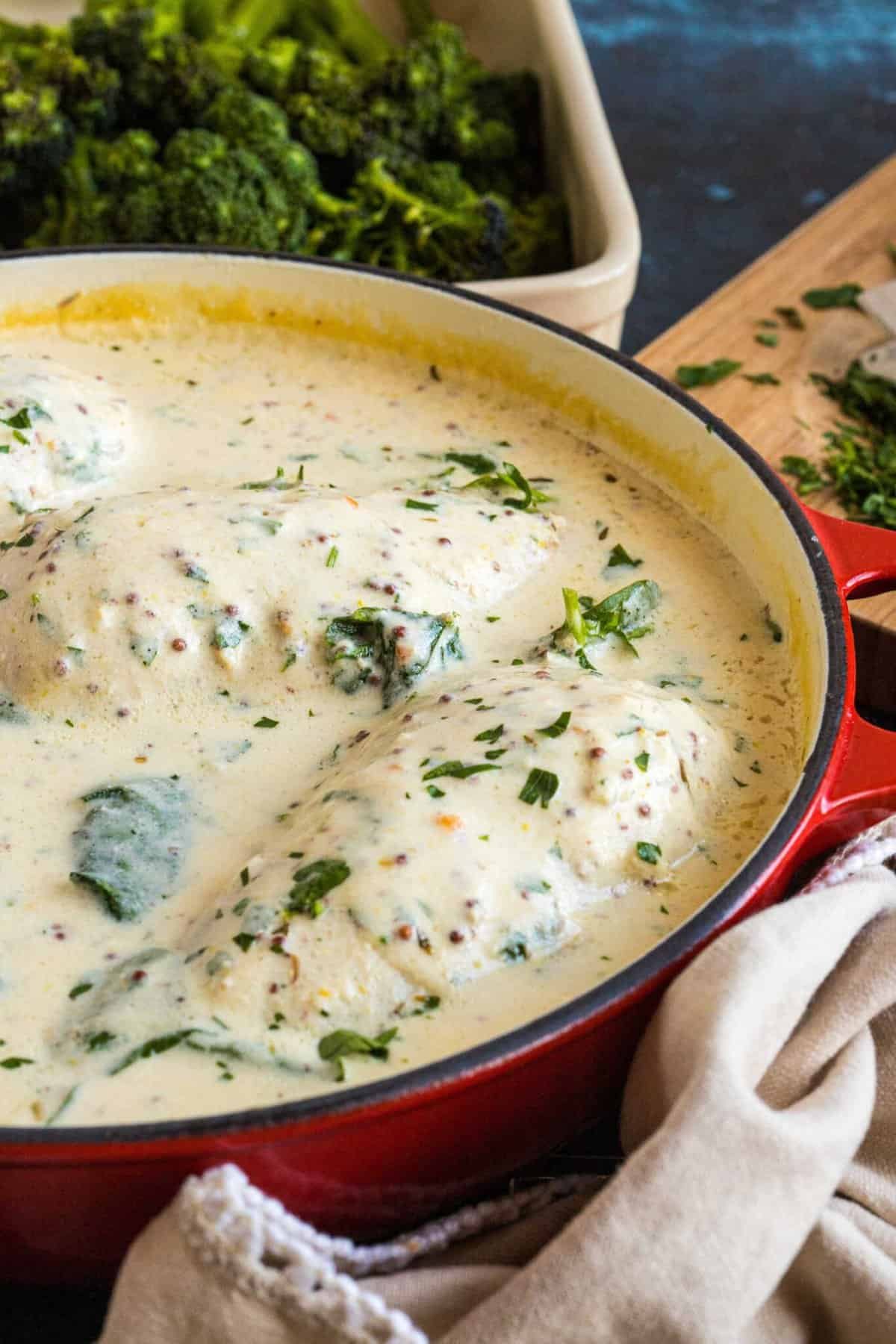 Crème Fraîche Chicken – FoodWiki